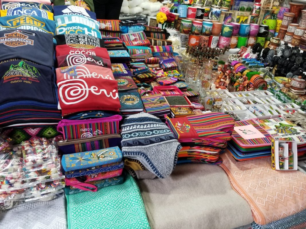 Machu Picchu: The Souvenir Pricing Guide