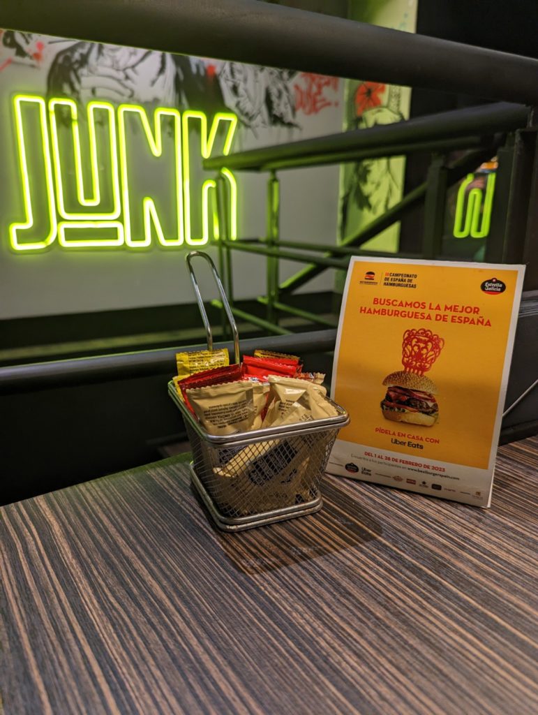 Junk Burger Madrid: Way Better Than Shake Shack